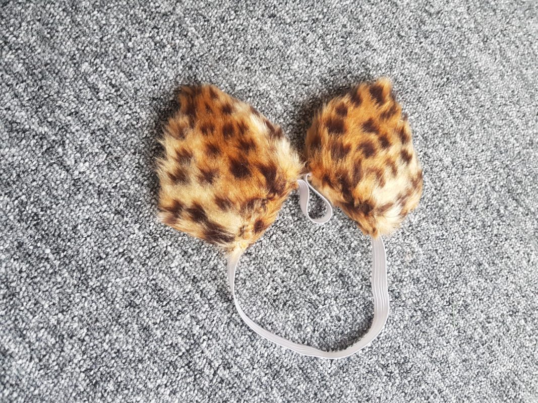 MATCHING EARS - The Tail Company